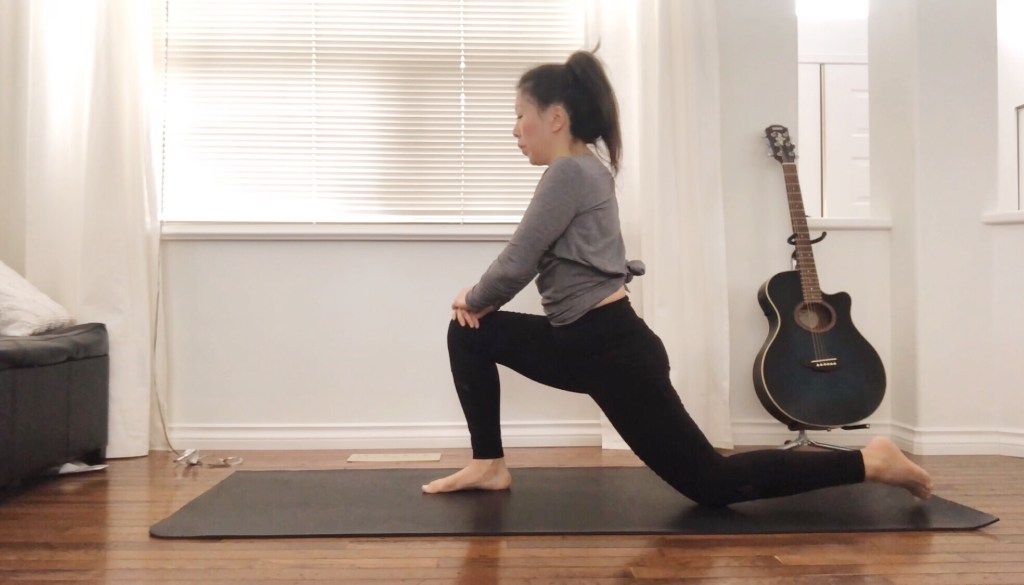 Wake Up Monday with a Stretch Session! – nourish through movement